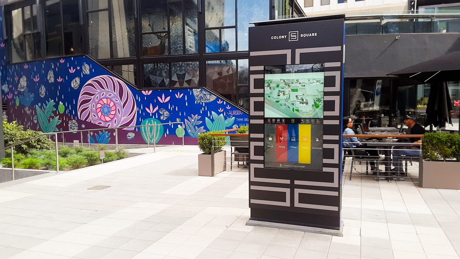 Indoor & Outdoor Digital Wayfinding Signage Solutions w/ AI & AR