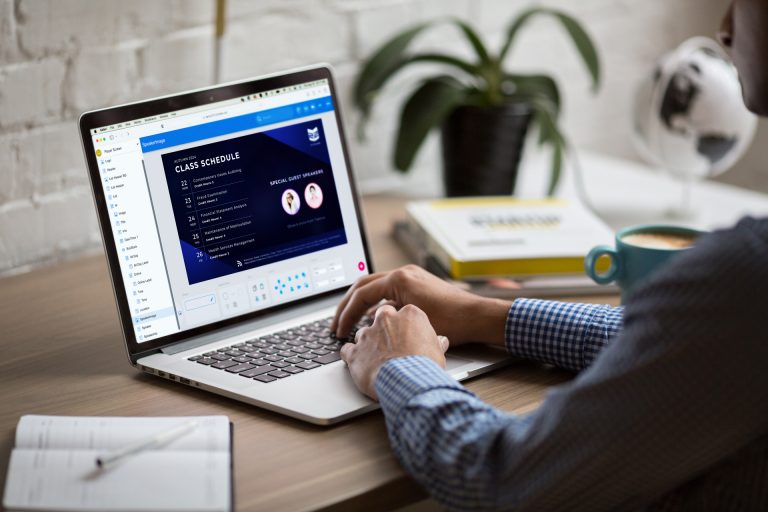 Microsoft Teams Room Digital Signage | 22Miles